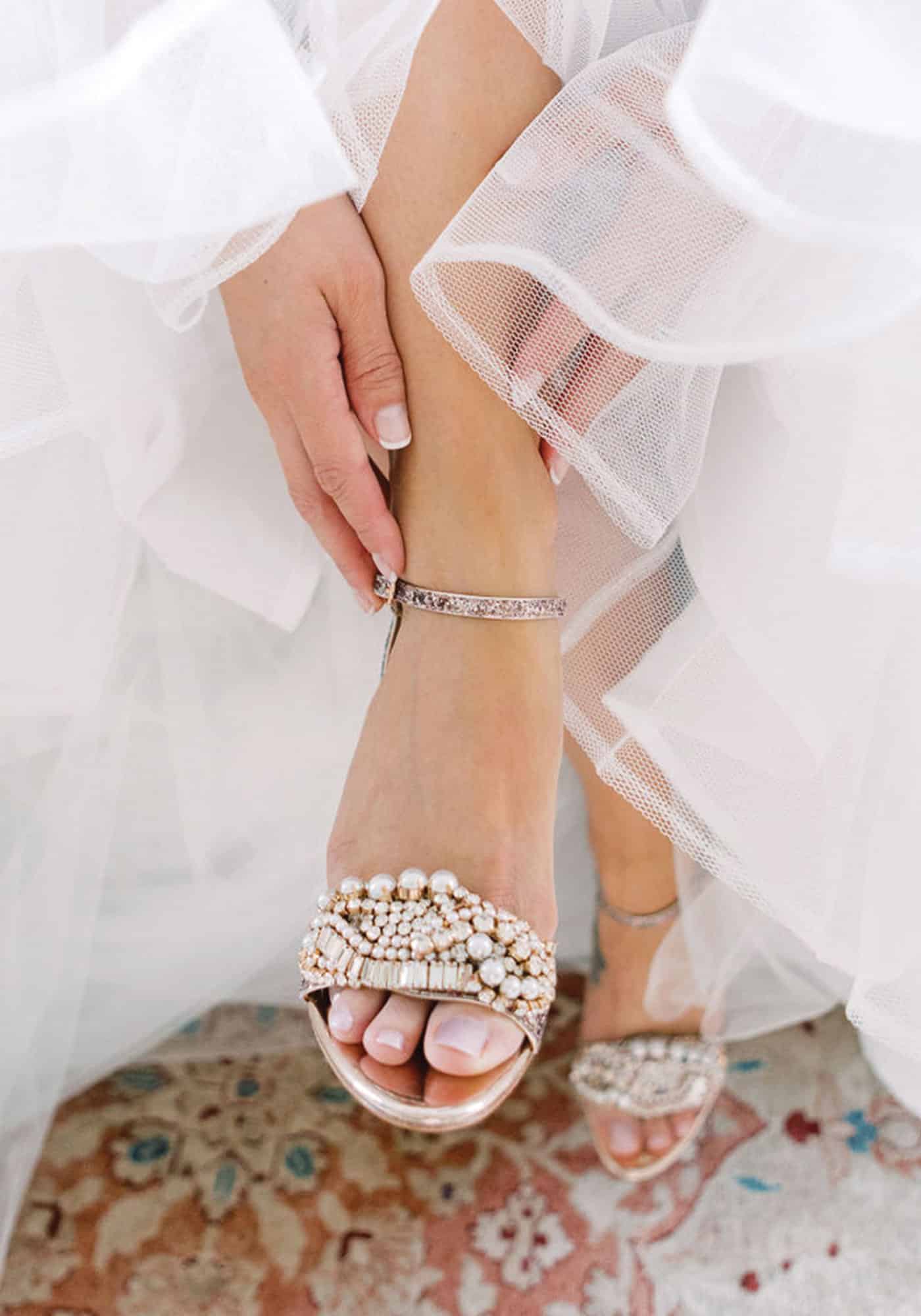 Colin & Sarah's Mountainside Vineyard Wedding - Wine and Country Weddings