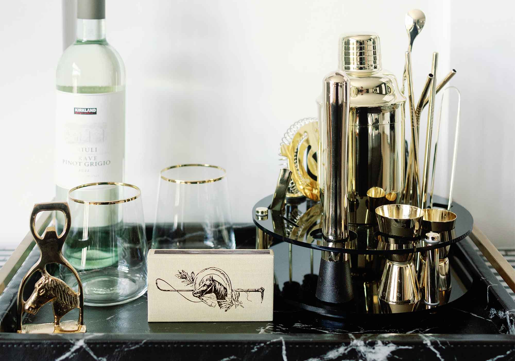 An Equestrian-Themed Wedding at a Middleburg Private Estate - Wine and ...